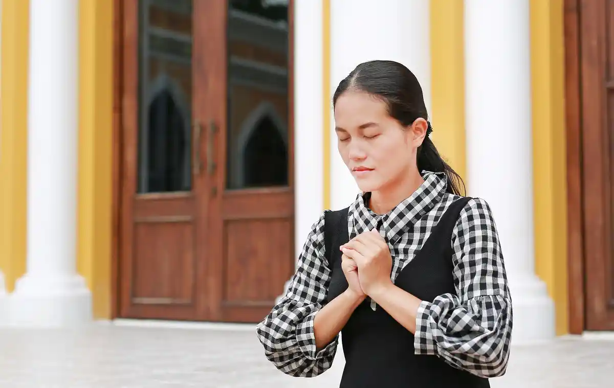 How to Pray: 29 Simple Prayers for Beginners That Actually Work